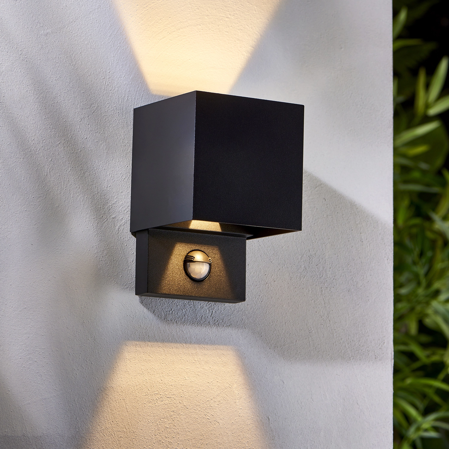 GLOVER CCT 2x5W Outdoor Wall Light PIR - Black | National Lighting ...