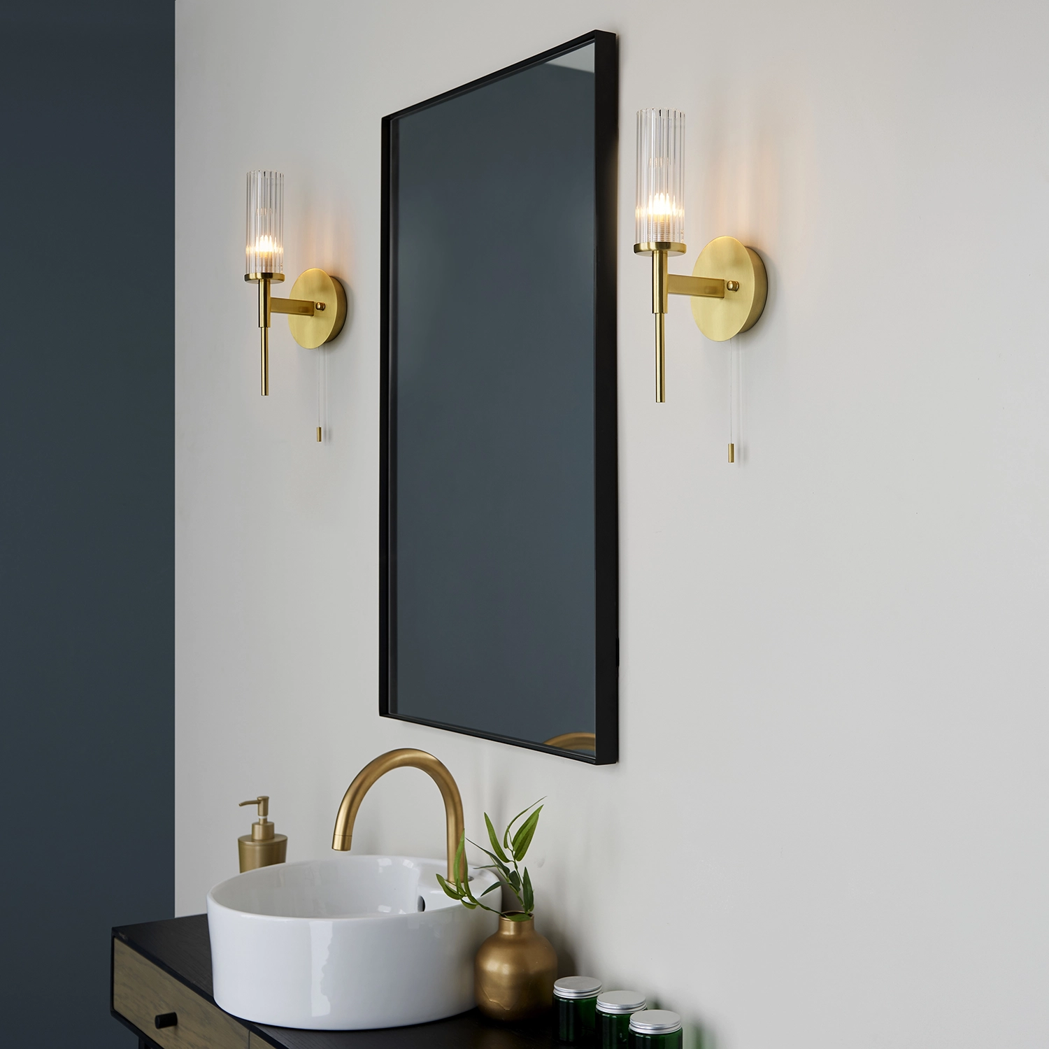 TAYLOR | 3W Bathroom Wall Light | Satin Plate & Clear Ribbed Glass | G9 ...